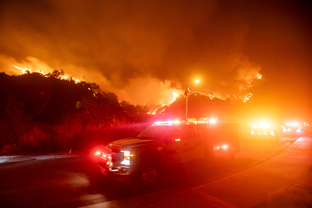METEOFOR: Small airborne embers play big role in spreading wildfires